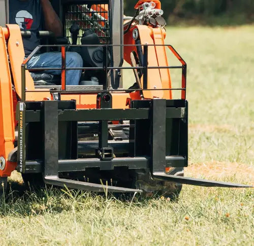 Step-by-Step Guide: How to Use a Quick Tach Pallet Fork Frame – Titan ...