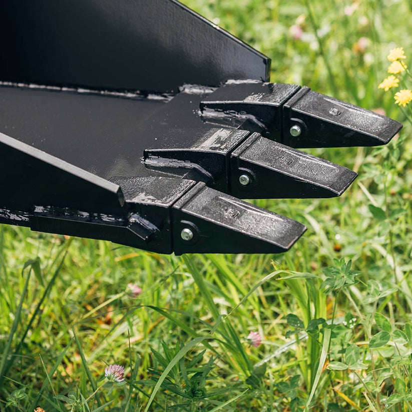 Extreme Duty Stump Bucket | Titan Attachments