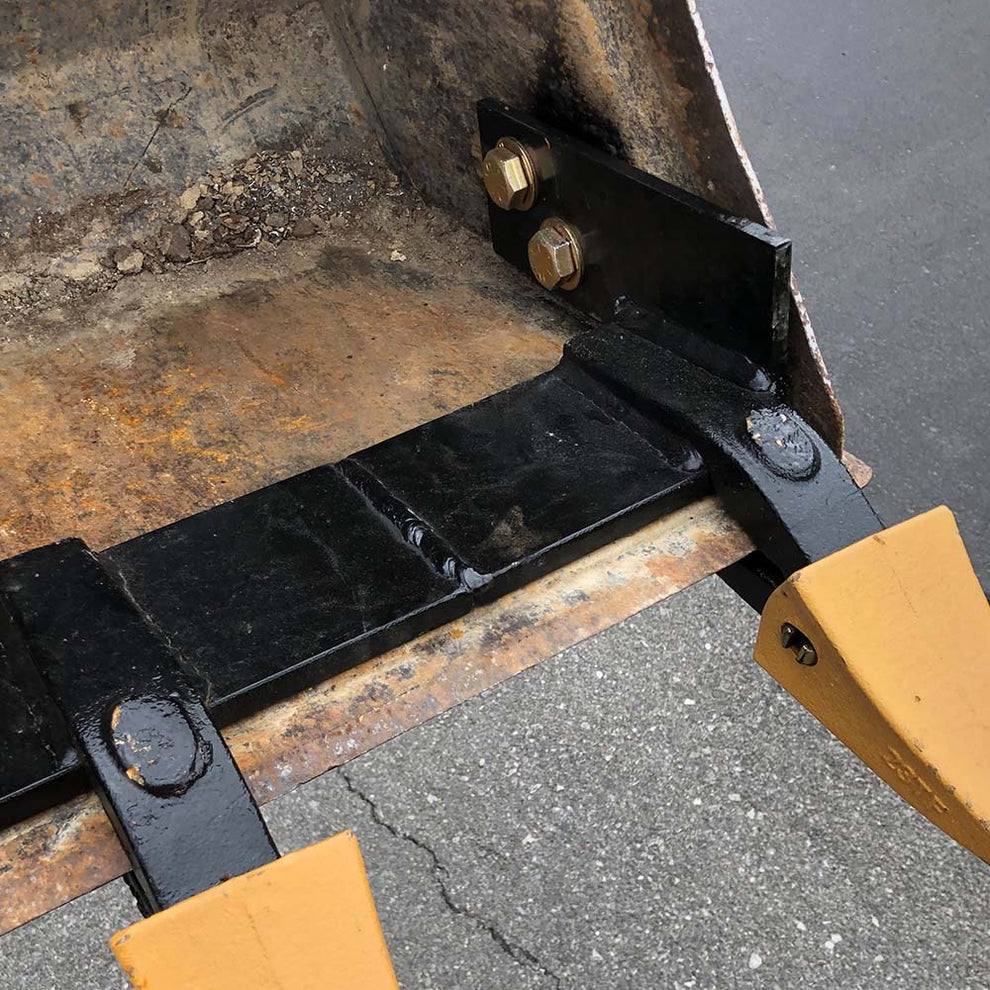 Bucket 23TF Tooth Bar - Universal Size Skid Steer Tractor - USA Made ...