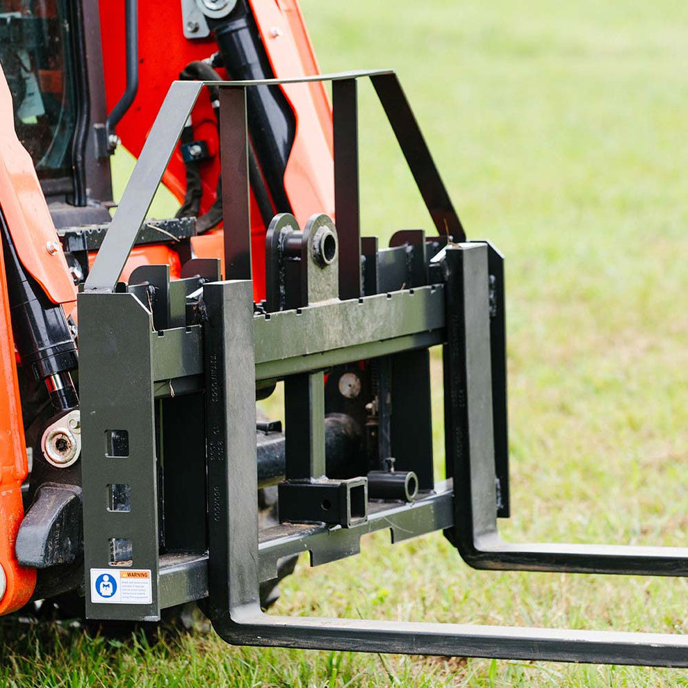 Scratch and Dent, Standard Series Pallet Fork Frame | Titan Attachments