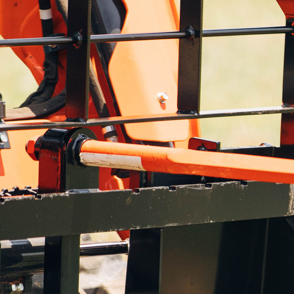 Pro Series Hay Frame with Optional Hay Bale Spear and Stabilizers ...