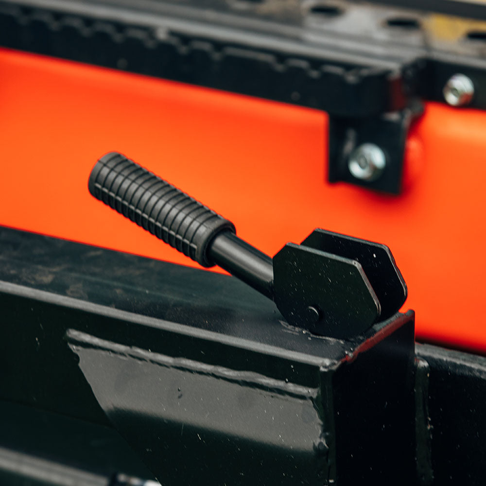 Quick Tach Adapter for Full Size Loader to Cat 1 Implements | Titan ...