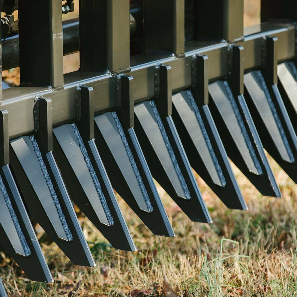 Pro Series Root Debris Rake | Titan Attachments