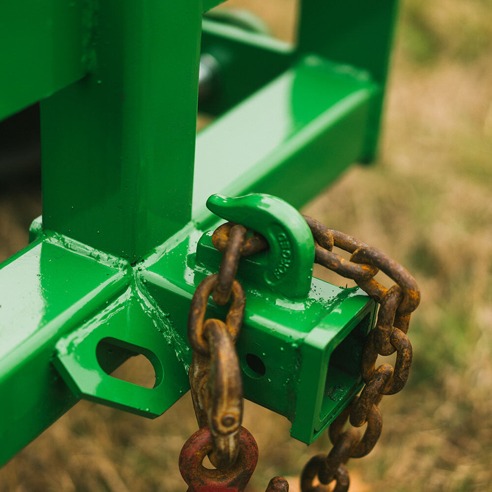 Standard Series 3 Point Tractor Drawbar with Suitcase Weight Brackets ...