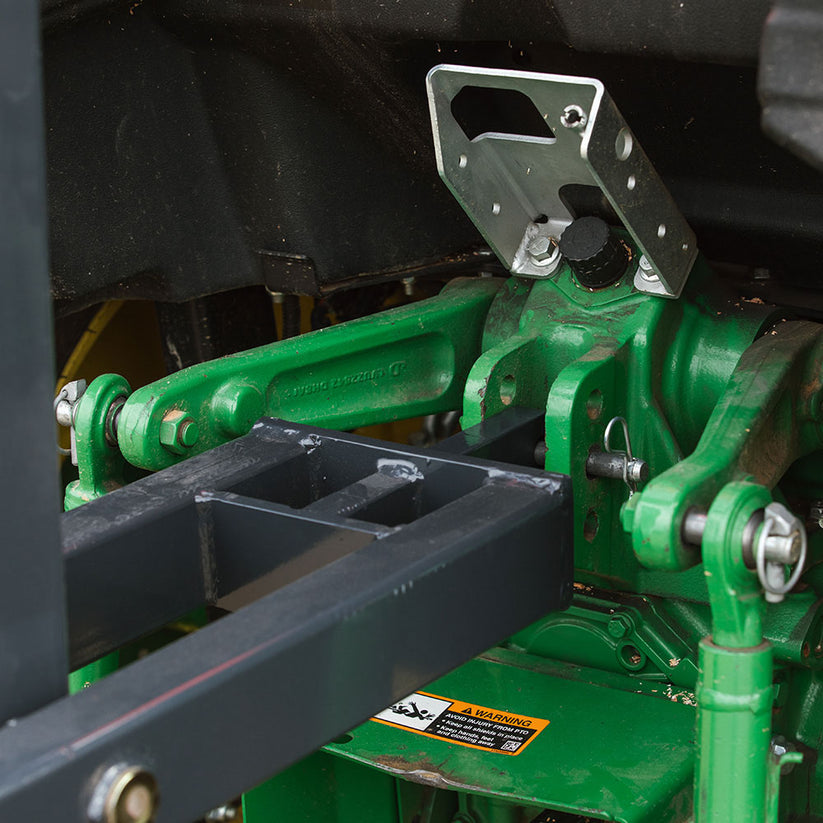 3 Point Scissor Lift | Titan Attachments