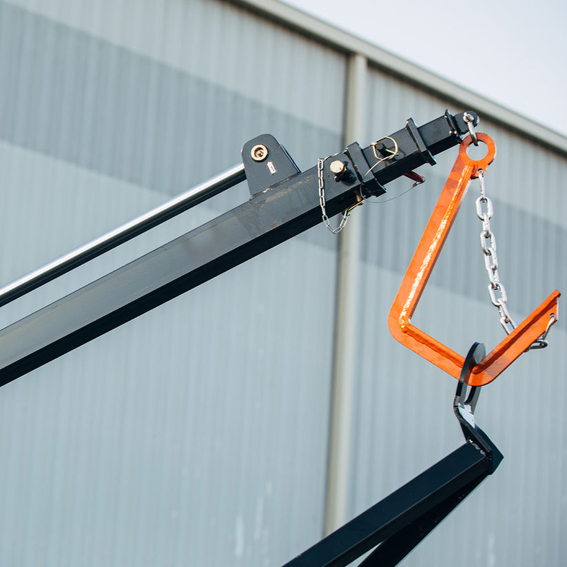 26 FT Reach Telescoping Hydraulic Truss Boom | Titan Attachments